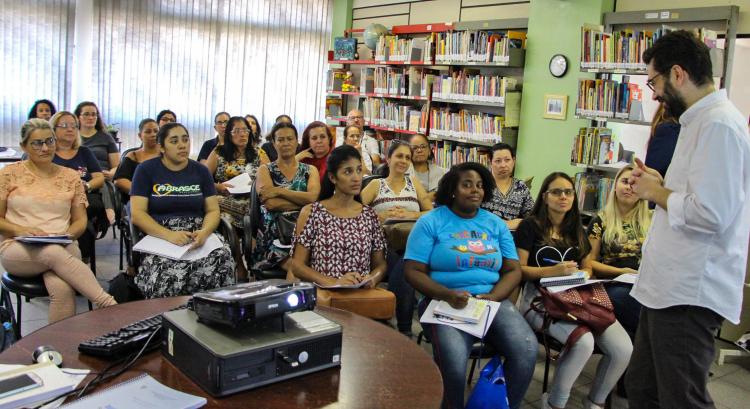 Smed inicia ações de 2019 do projeto Baú de Histórias | Prefeitura de ... Smed inicia ações de 2019 do projeto Baú de Histórias | Prefeitura de ...
